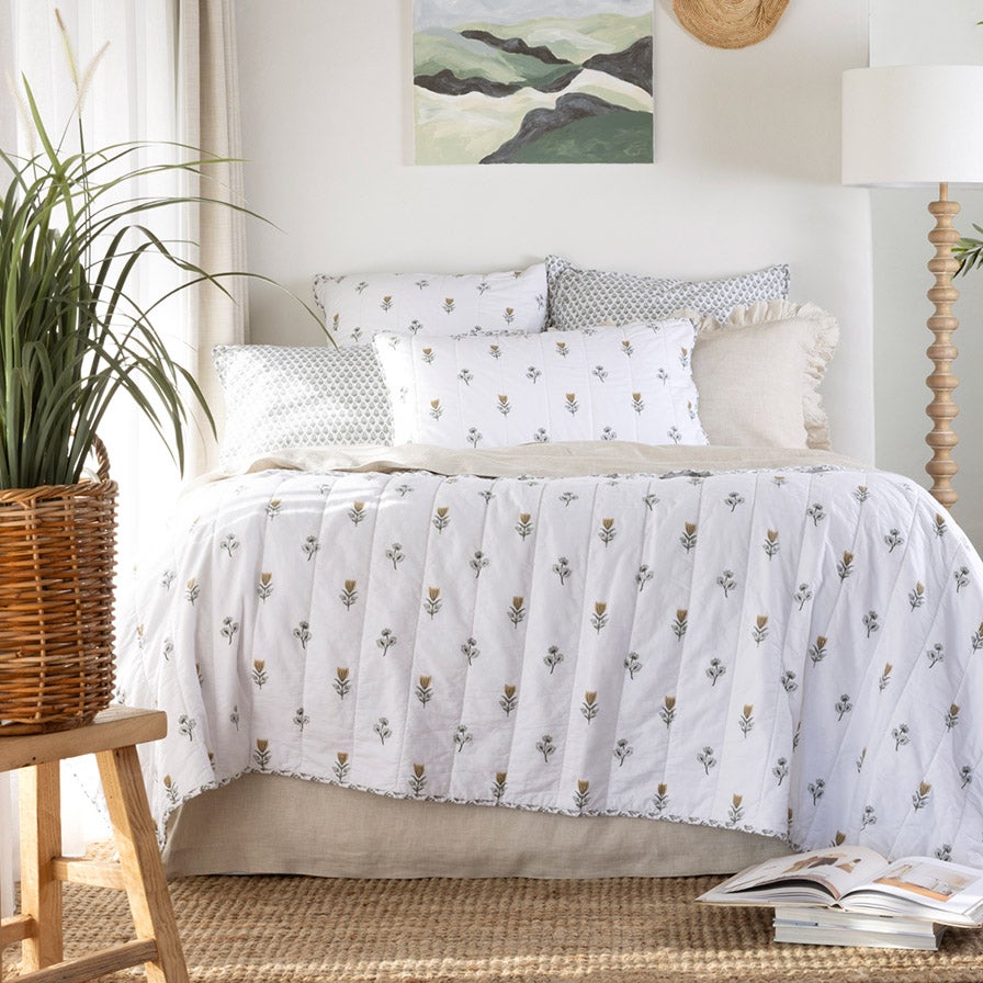 Style your holiday home for summer | Wallace Cotton