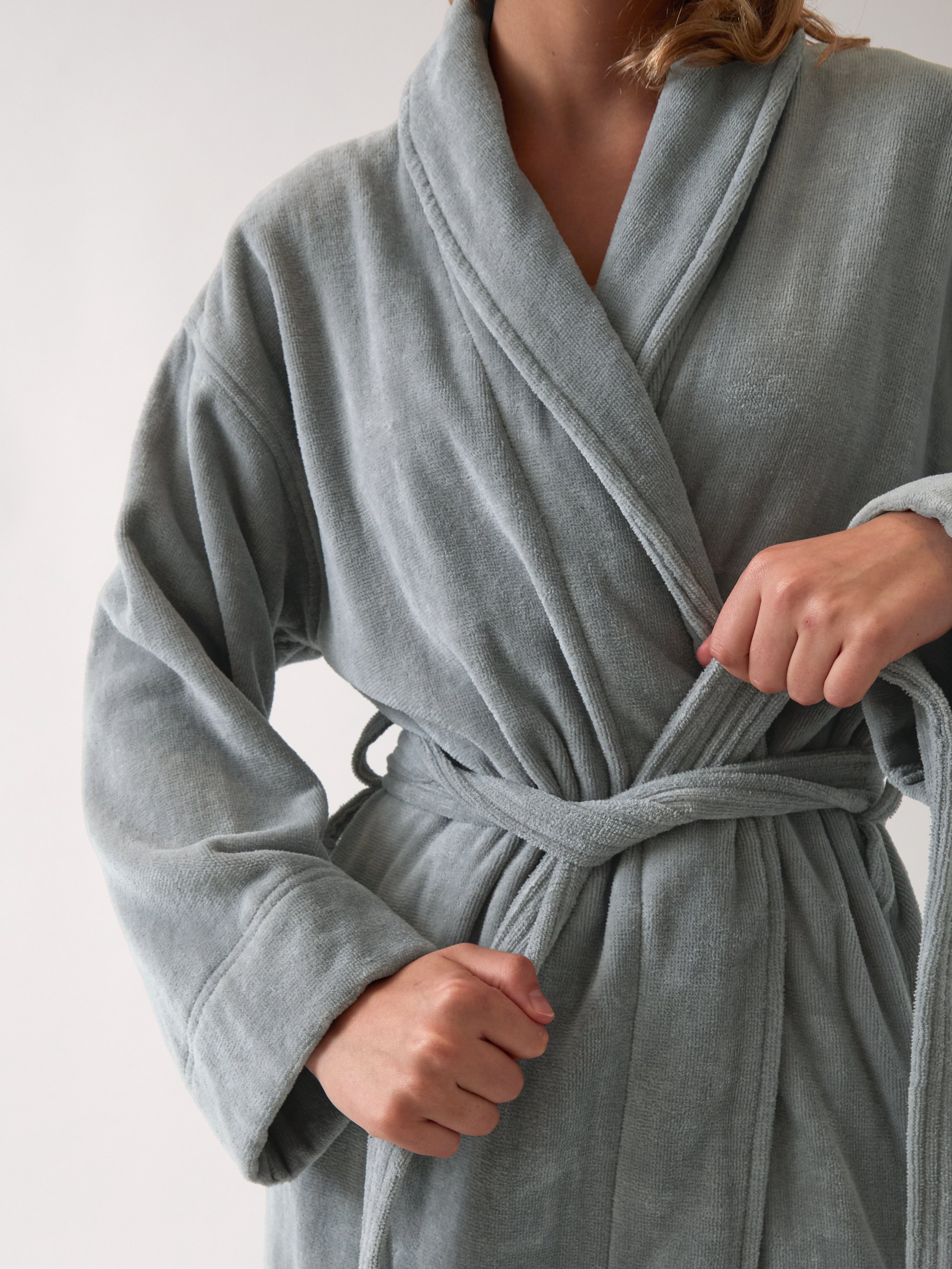 Carter Robe in French Blue – Wallace Cotton
